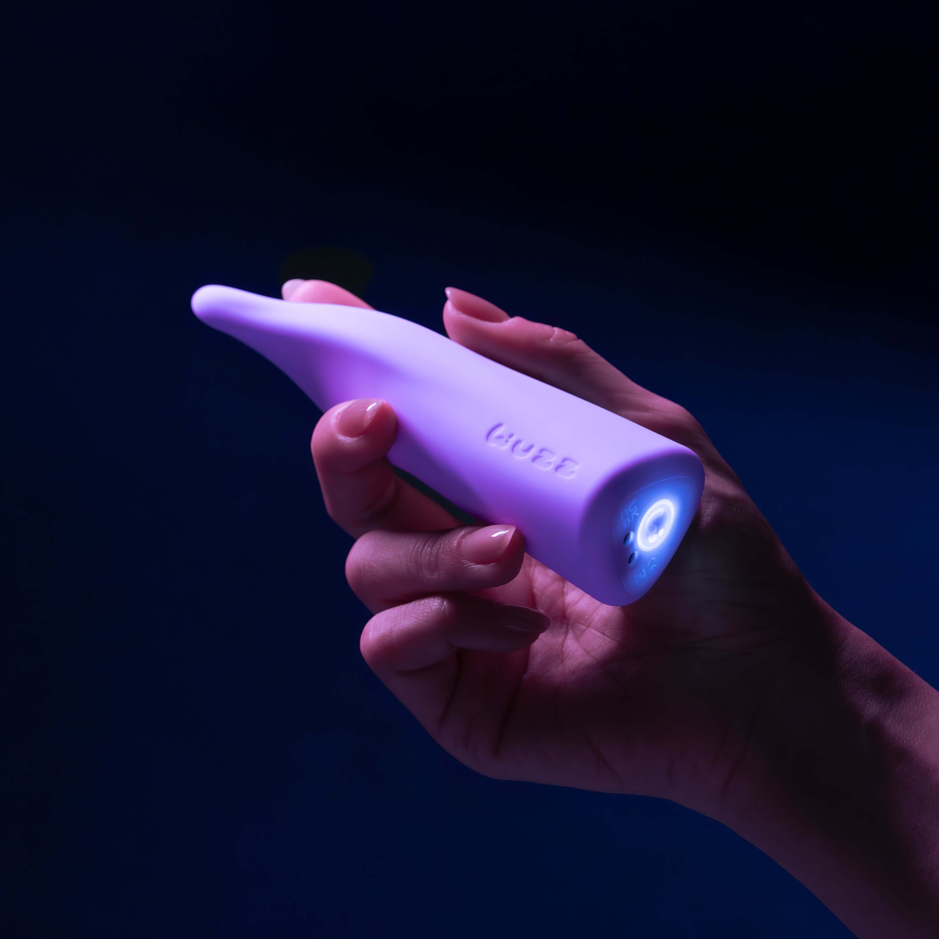 ELI Clitoral Vibrator - Soft Silicone Tongue Design – Wuzz